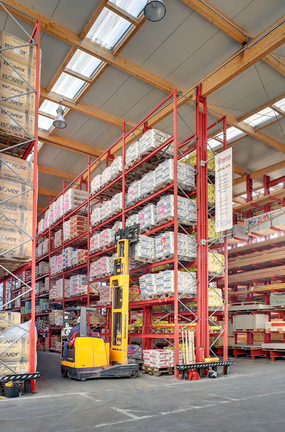 Rack Clad Warehouse | Racking systems as a hall | OHRA UK